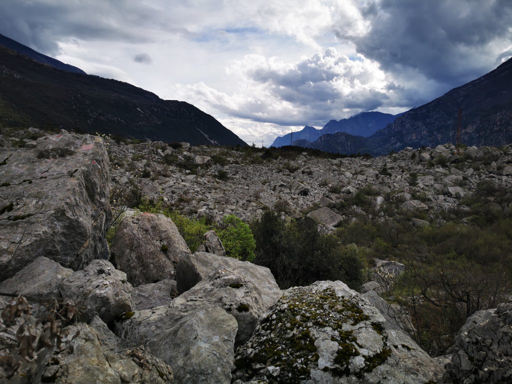 Marocche di Dro - Wanderung durch die Steinwüste